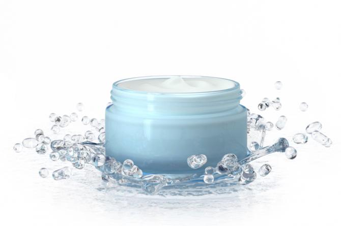 What is a moisturiser? Is it the same as an emollient a humectant or a ...